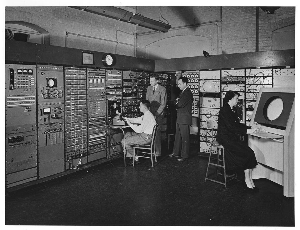 Jay Forrester with Whirlwind staff and Computer | News